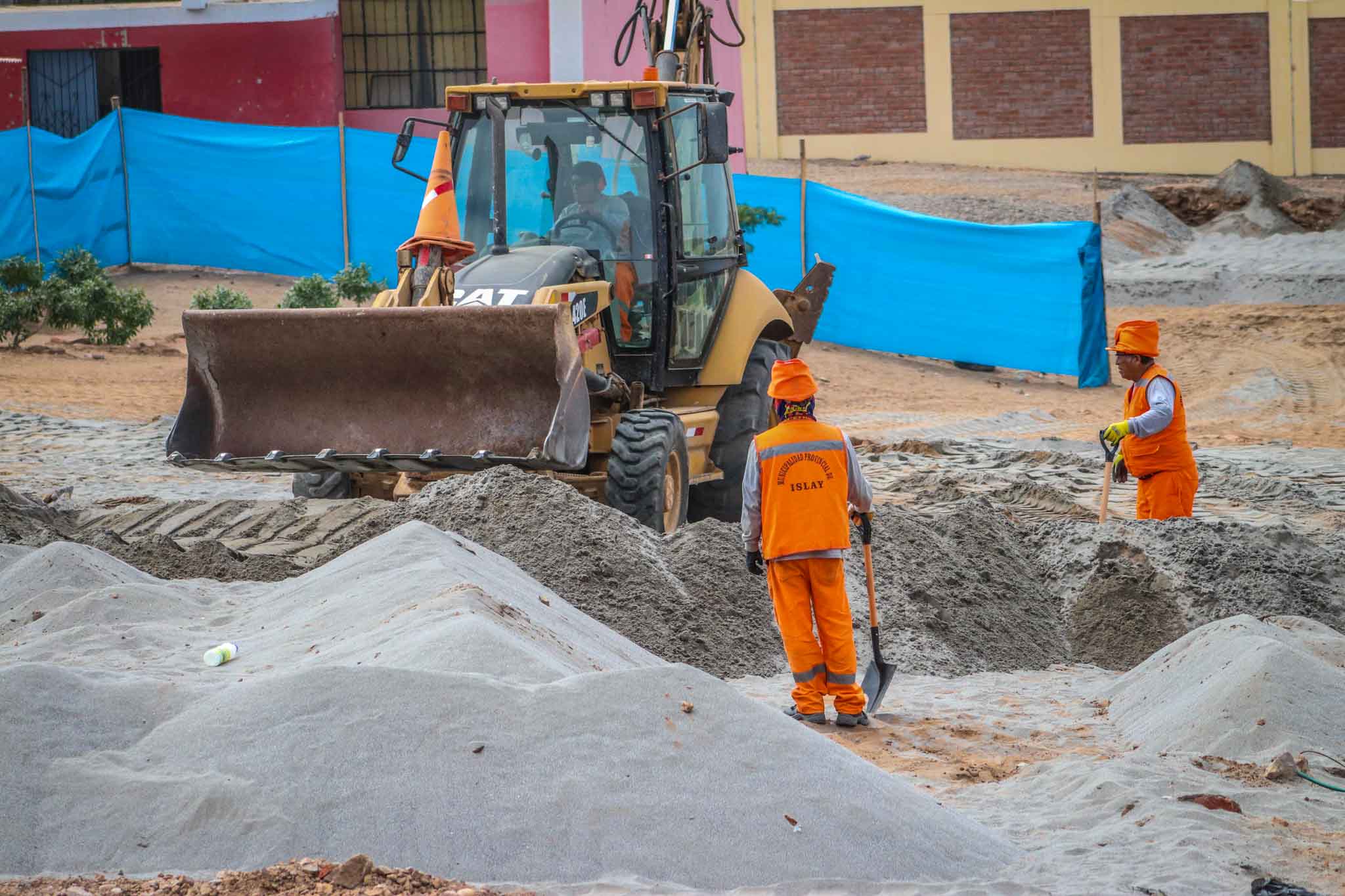 Trabajos orientados a mejorar las condiciones en la IE Mercedes ...